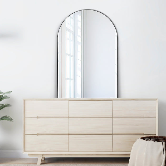 JONATHAN Y Elodie Medium Arched Metal Framed Wall Mounted Mirror | ShopSimon