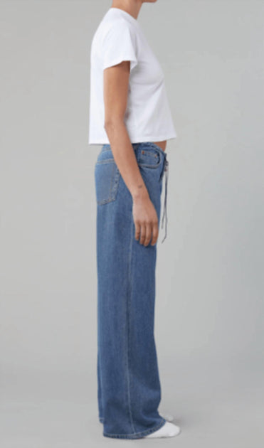 Still Here Cool Relaxed Low Rise Jeans In Classic Blue | ShopSimon