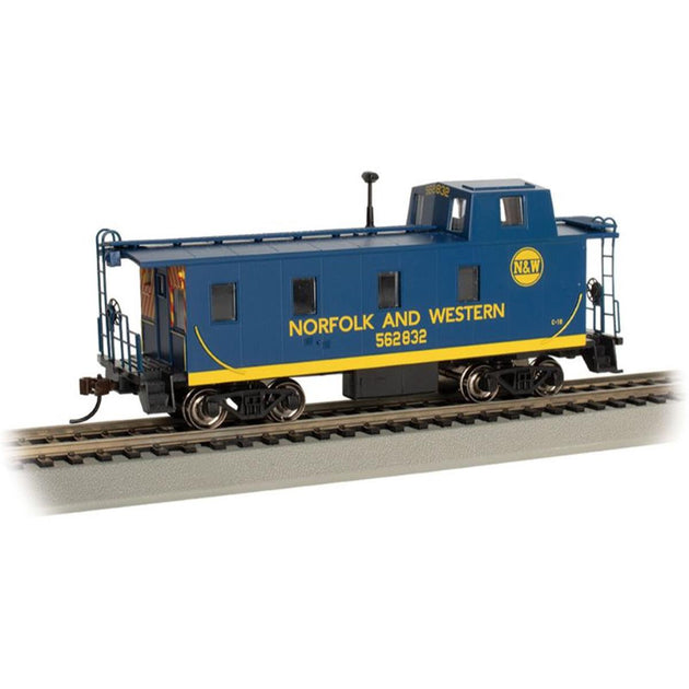 BACHMANN Streamlined Caboose With Offset Cupola Norfolk & Western - Ho ...