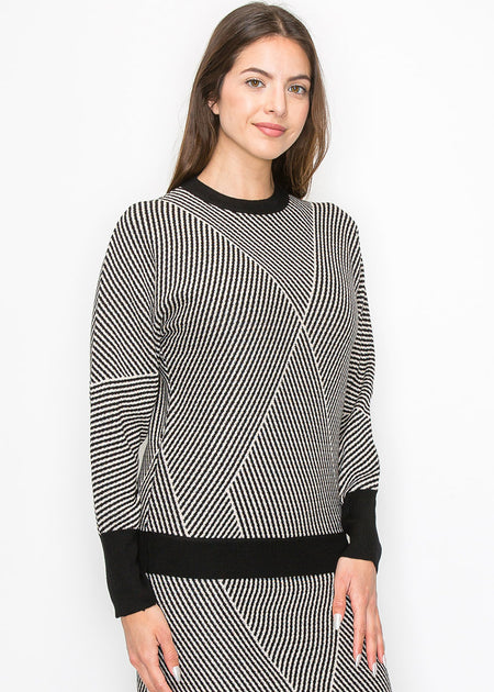 yalnewyork Modern Angles Knit Sweater | ShopSimon
