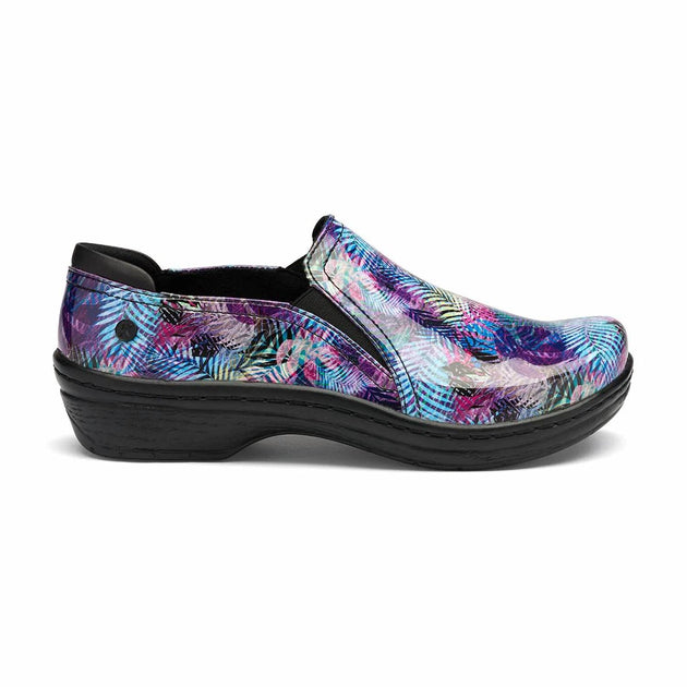 Klogs Footwear Women's Moxy Clog In Fern Patent | ShopSimon