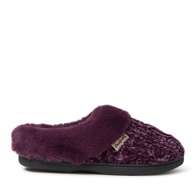 Dearfoams Womens Claire Cable Knit Chenille Clog Slipper | ShopSimon