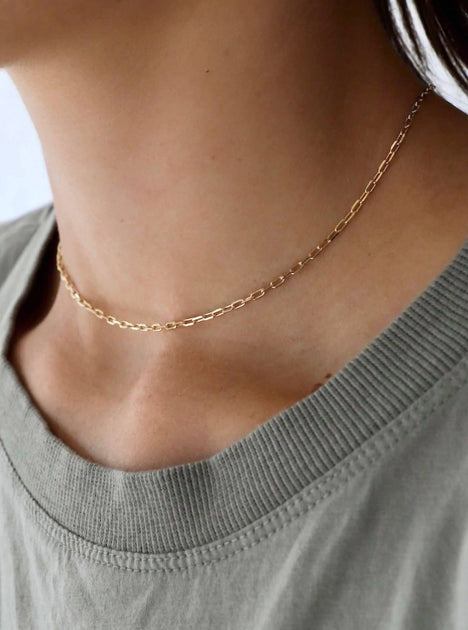 Katie Waltman Miniature Paperclip Chain In Gold | ShopSimon