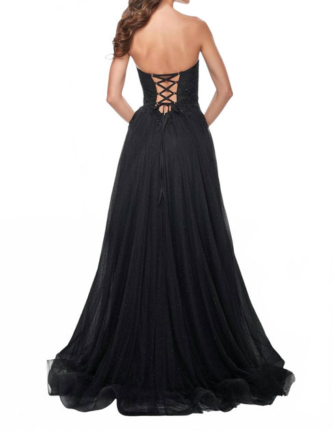 La Femme Ruched Illusion Bodice Sweetheart Prom Dress In Black | ShopSimon