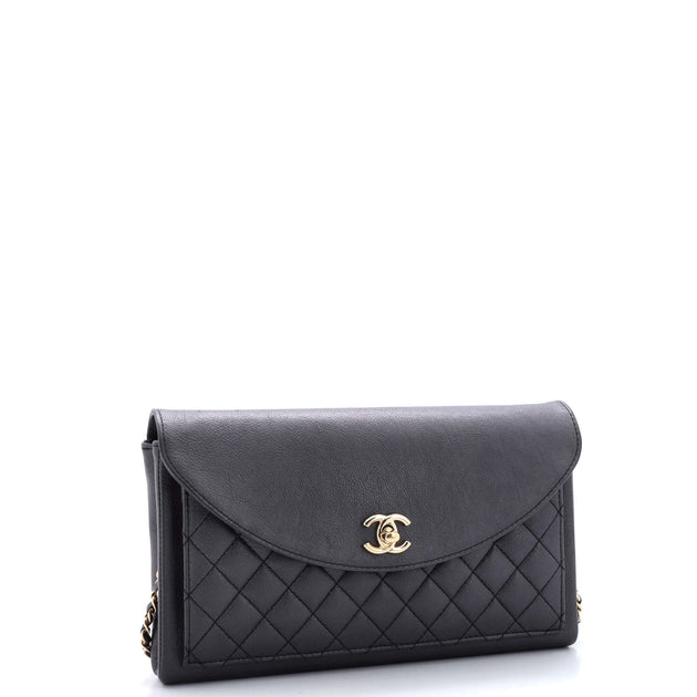 Chanel Smart Pocket Flap Bag Quilted Iridescent Calfskin | ShopSimon