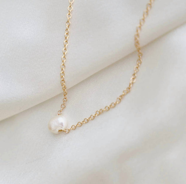 Katie Waltman The Pearl Cove Necklace In Gold | ShopSimon