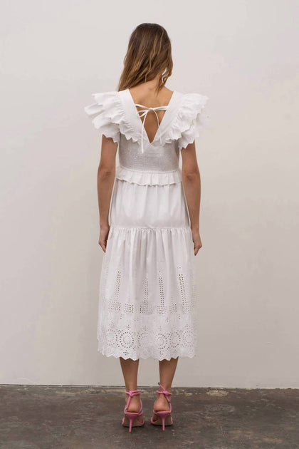 MOON RIVER Shirred Tiered Smock Ruffle Back-T In White | ShopSimon