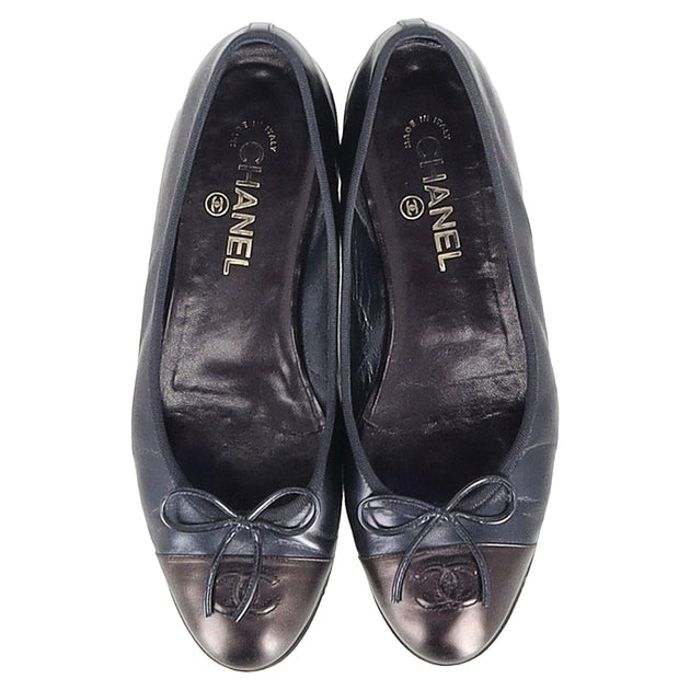 CHANEL Cap Toe Cc Ballet Flats In Black And Burgundy Leather | ShopSimon
