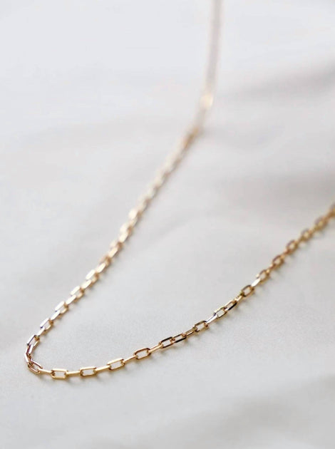 Katie Waltman Miniature Paperclip Chain In Gold | ShopSimon
