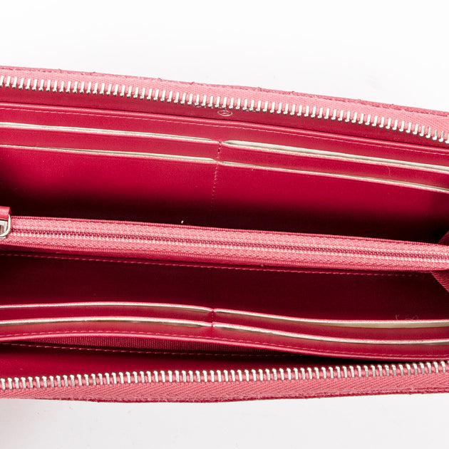 Chanel Classic Side Zip Wallet | ShopSimon